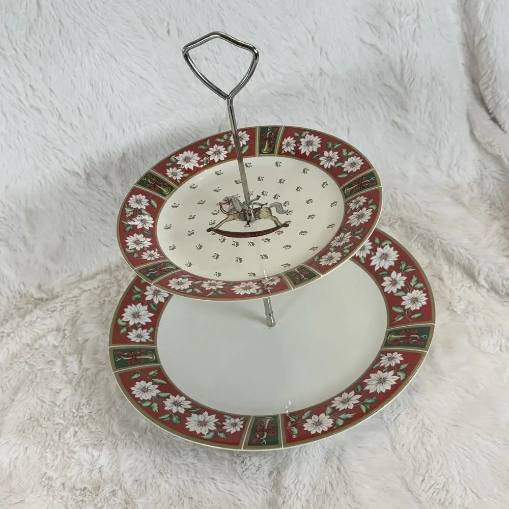 Kobe | Dining | Vintage Mcm Charlton Hall By Kobe Christmas Twotier ...
